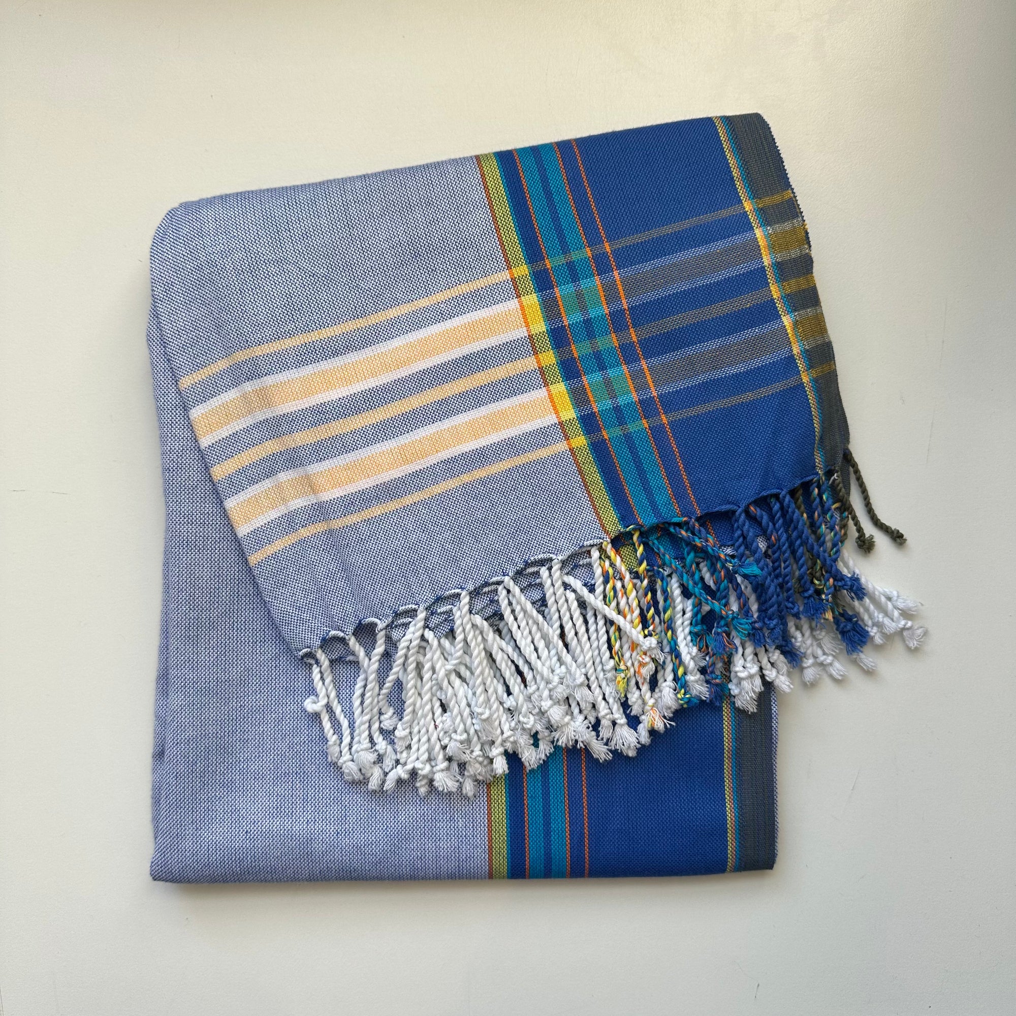 Kikoi (click for more colors) – Zuri