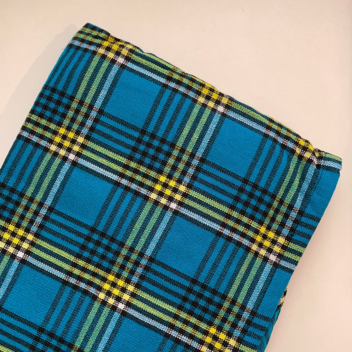 Shuka (click for more colors) – Zuri