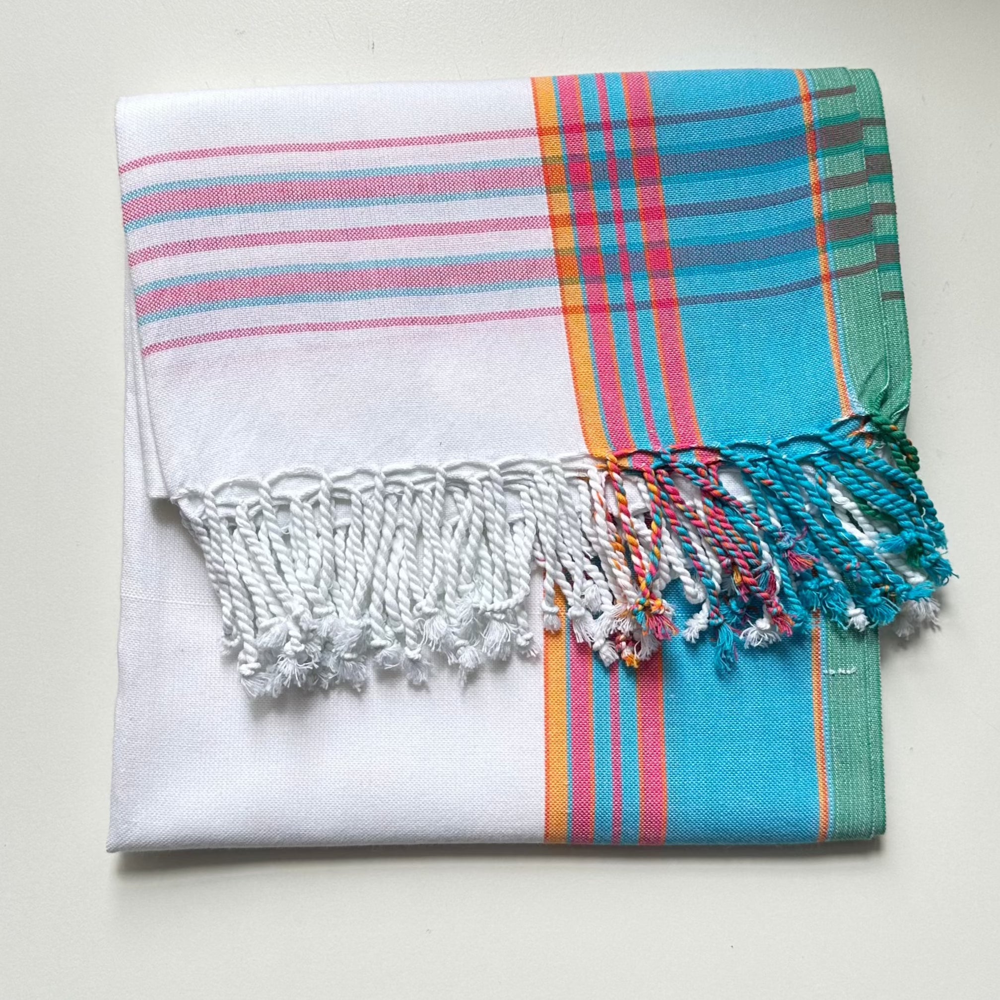 Kikoi (click for more colors) – Zuri