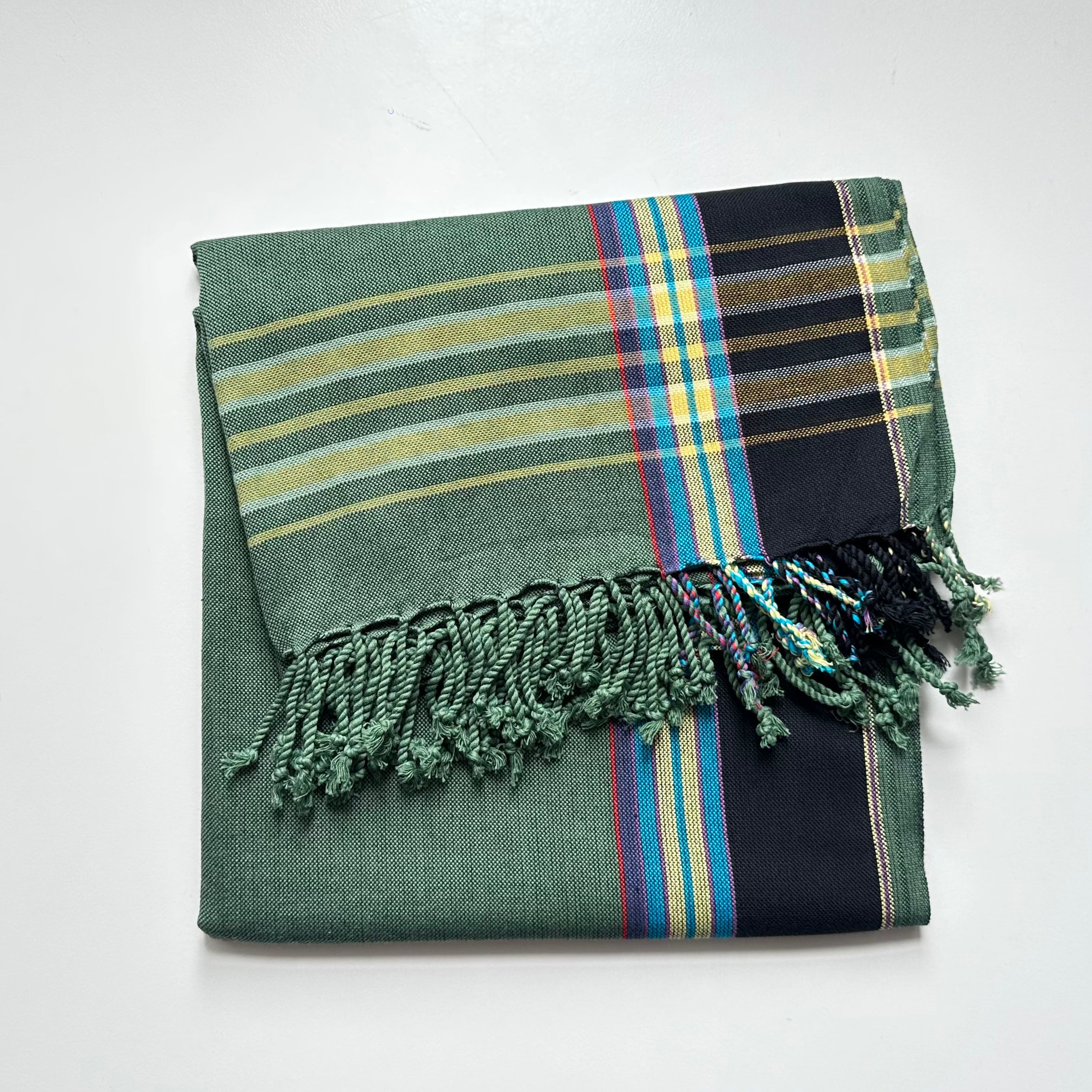 Kikoi (click for more colors) – Zuri