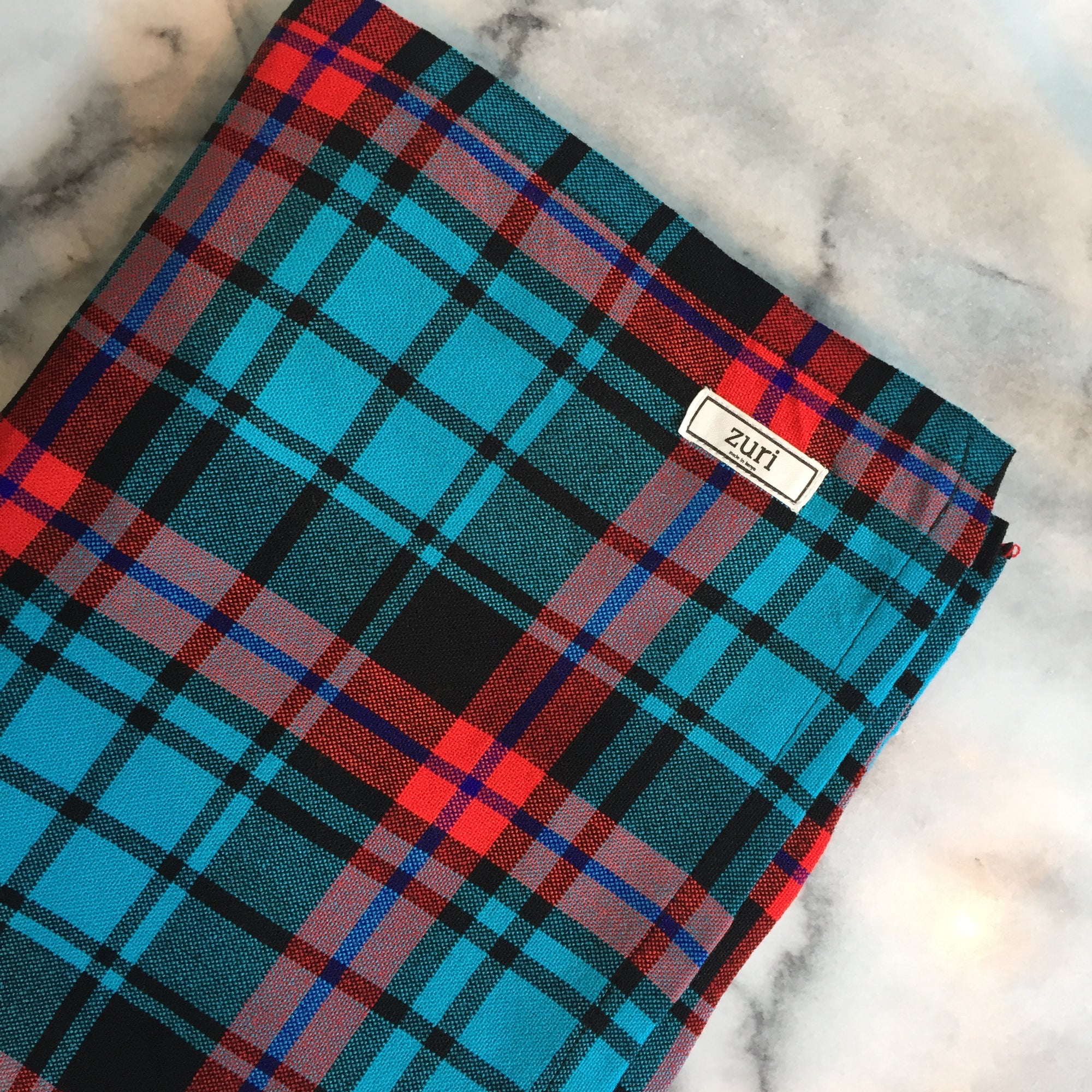 Shuka (click for more colors) – Zuri